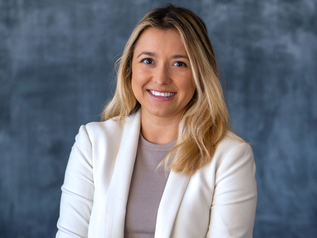 Kaitlyn Mannion - Four Columns Marketing